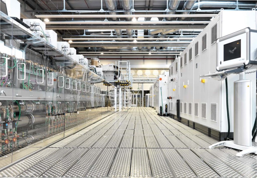 03 // Manufacturing – CIGS Thin-Film Photovoltaics